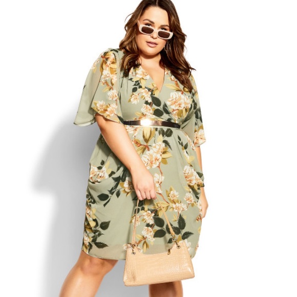 City Chic | Dresses | Nwt Magnolia Floral Dress | Poshmark